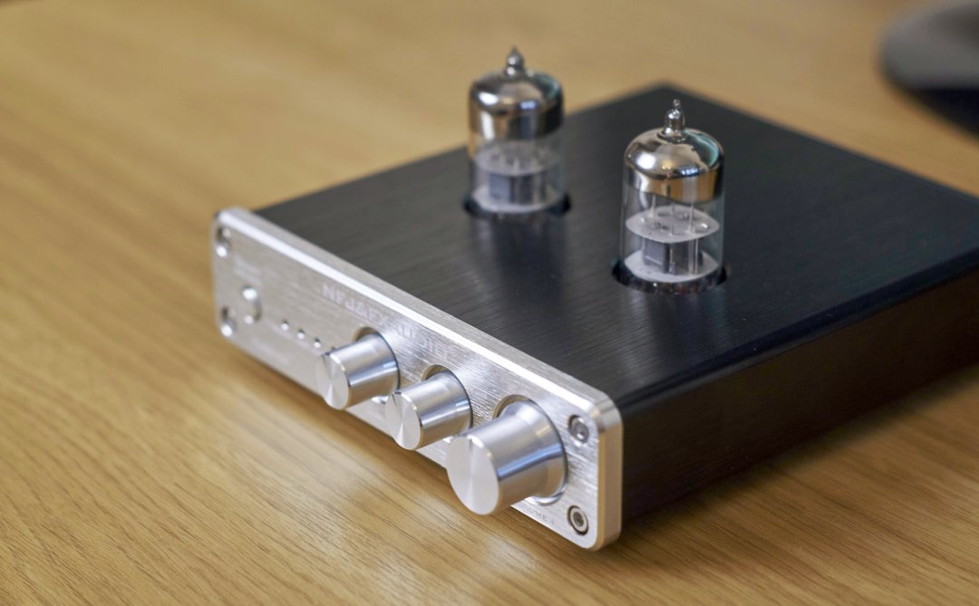 FX-AUDIO TUBE 06 - preamp that won't empty your pockets - iiWi reviews