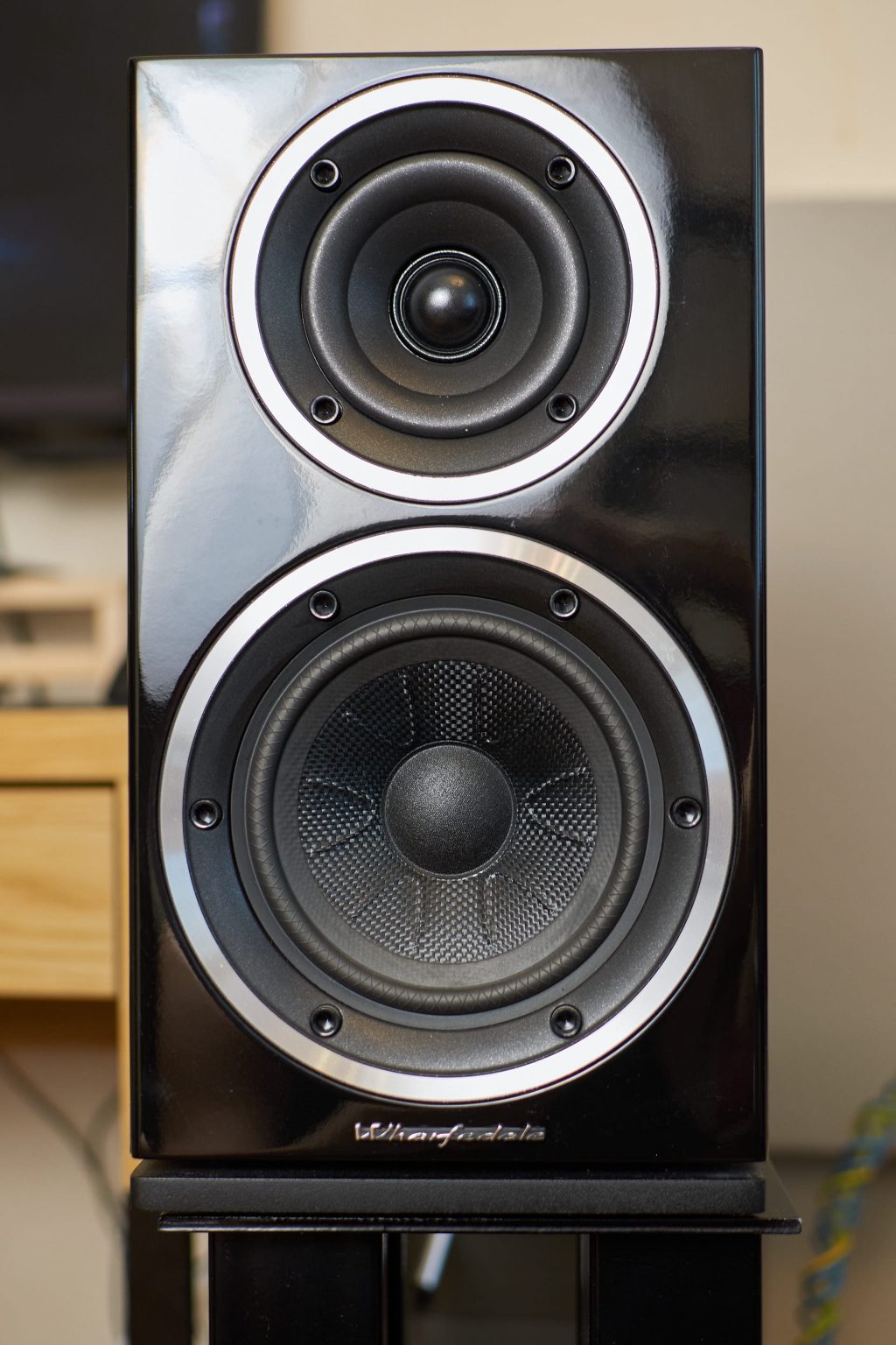 Wharfedale Diamond 220 - good fetch in 2020? - iiWi reviews
